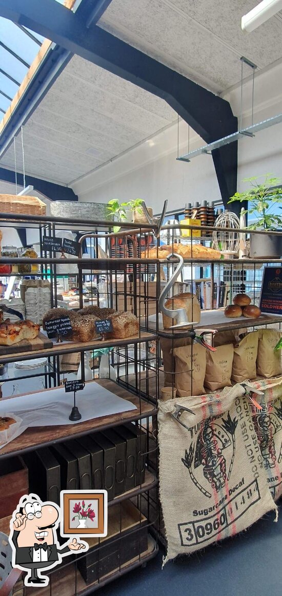 Six Chimneys Bakery, Cheltenham - Restaurant menu, prices and reviews