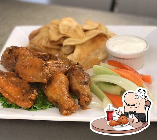 Skyline Cafe Bar & Grill in Fresno - Restaurant menu and reviews