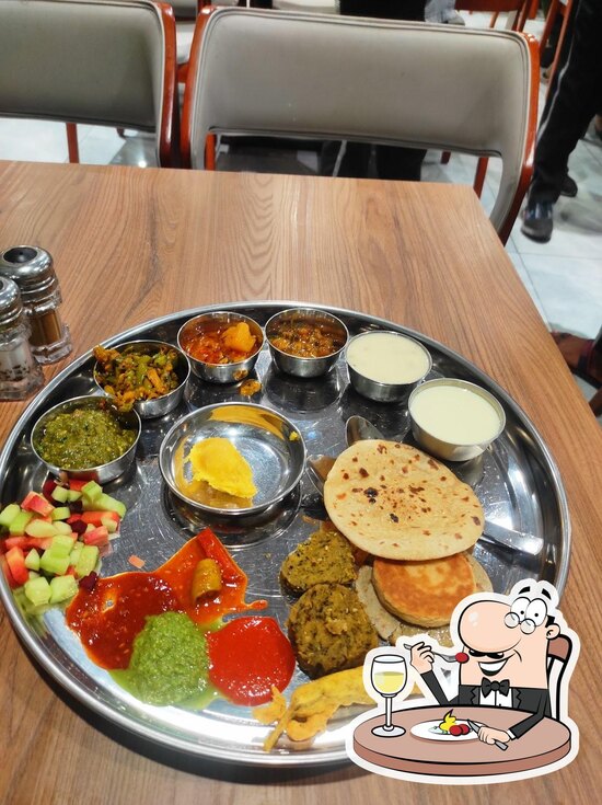 Menu at Sasumaa's Multicuisine & Gujarati Thali, Vadodara