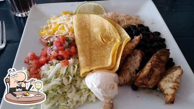 Stripers Bar & Grill in Manteo - Restaurant menu and reviews