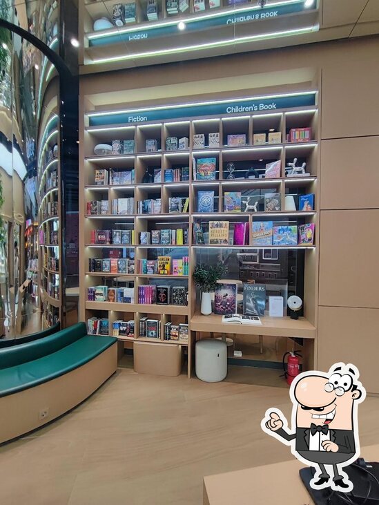 OPPO EXPERIENCE STORE AEON JGC, Yakarta - Opiniones del restaurante