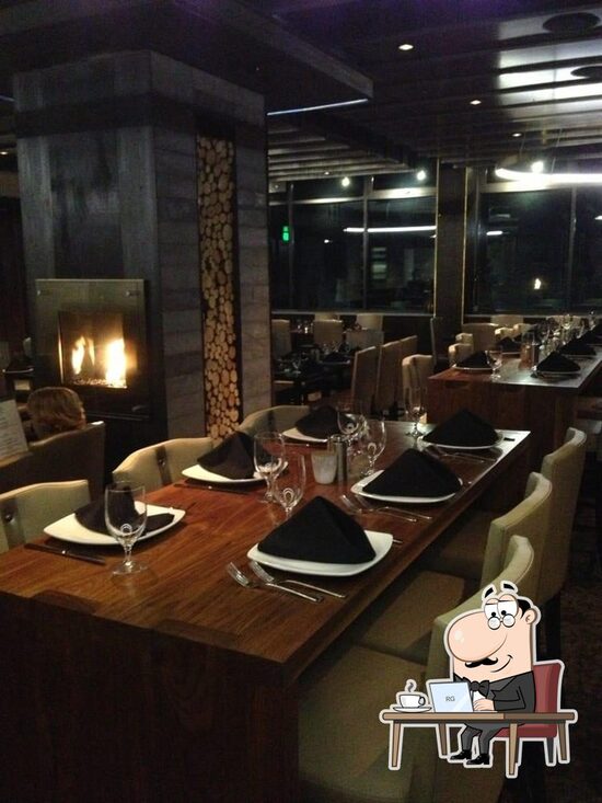 Parallax Restaurant in Mammoth Lakes