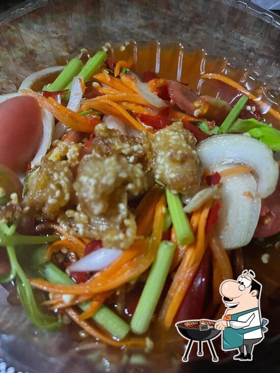 เจ้าคุณ ตำ ยำ หน้าบ้าน restaurant, Chum Saeng - Restaurant reviews