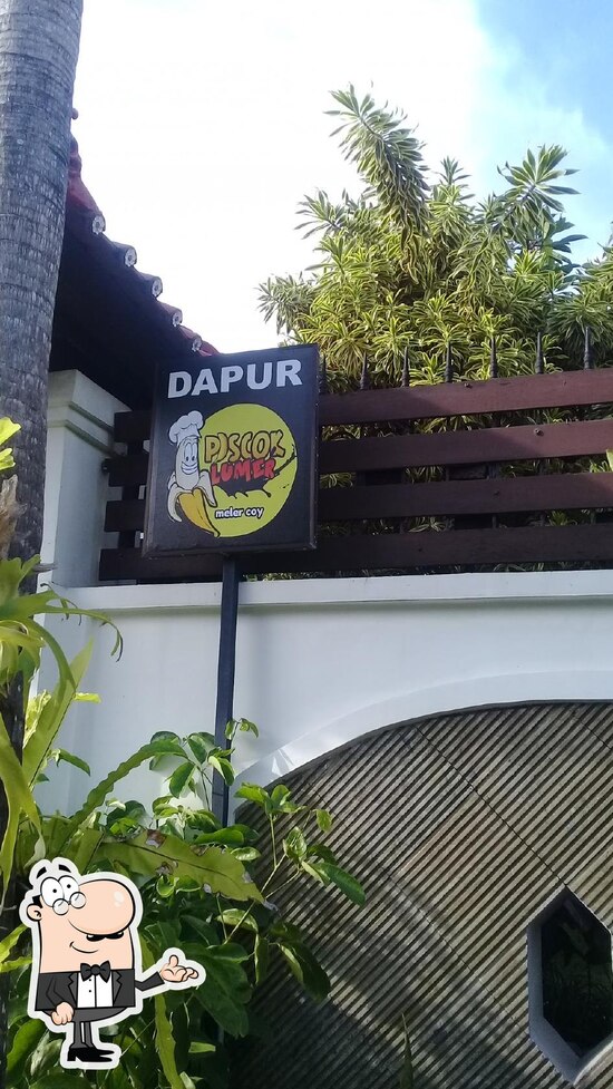 Menu at Piscok Lumer Bali cafe, Denpasar