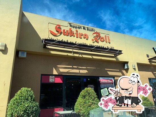 Menu at Sukira Roll Sushi restaurant, Nogales