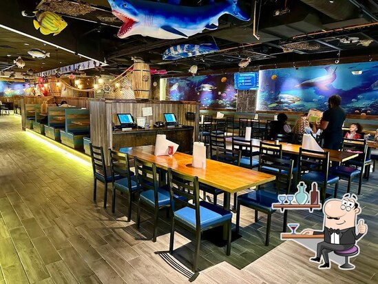 The Juicy Seafood Restaurant & Bar- Mayfield Heights in Mayfield ...