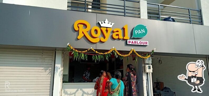 Royal pan parlour, Ahmedabad, 3M9P+Q54 - Restaurant reviews