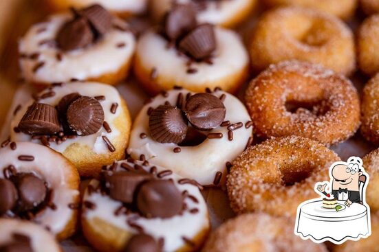 Miss. Mini Donuts, 4647 MacArthur Blvd in Newport Beach - Restaurant ...