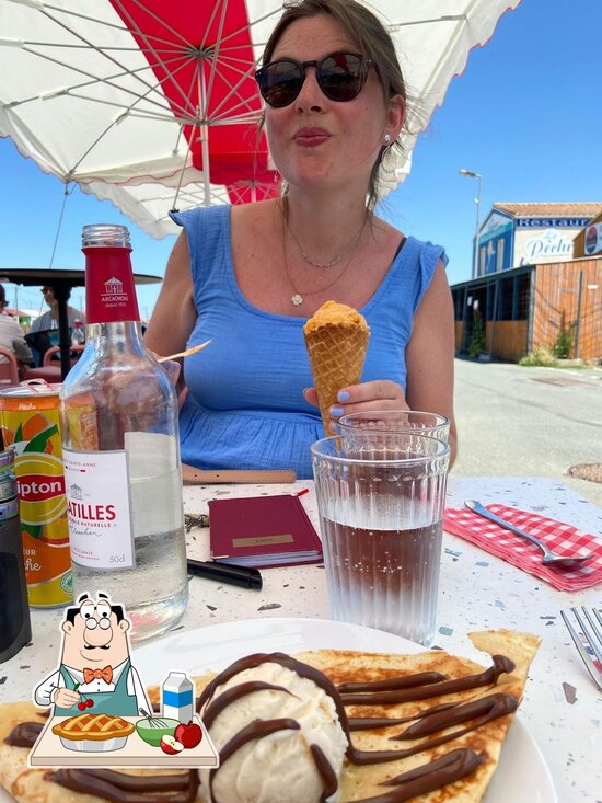LA CERISE SUR LE VELO : CAFÉ ~ BAR ~ GLACIER ~ DESSERTS, Saint-Trojan ...