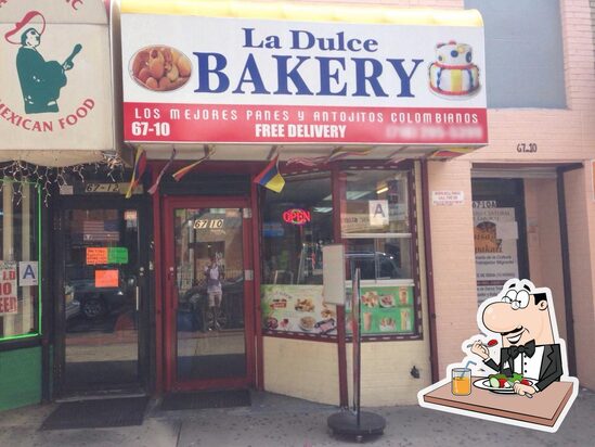 Menu at La Dulce Bakery, New York City