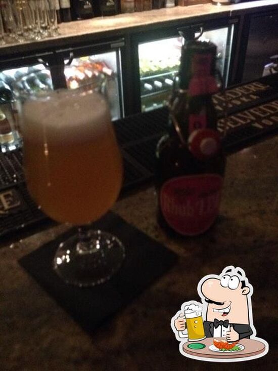 Épernay Champagne Bar, 41 Cookridge St in Leeds