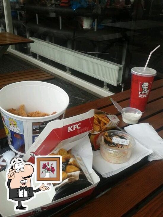Kentucky Fried Chicken, Berlin, U-Bahnhof Kurfürstendamm - Speisekarte ...