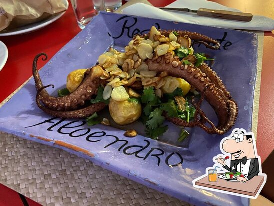 Menu at Aloendro restaurant, Reguengos de Monsaraz, Av. do Alentejo 3A