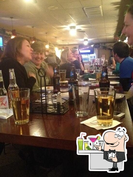 Menu at Twin Rail Pub, Minooka