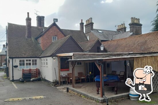 The Half Moon, Tring - Restaurant menu, prices and reviews