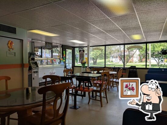 Huskey's Dairy Bar, 5119 Washington St W in Cross Lanes - Restaurant ...
