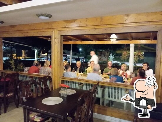 Restoran 20 Porat 23, Rijeka Crnojevica, Rijeka Crnojevića - Restaurant ...