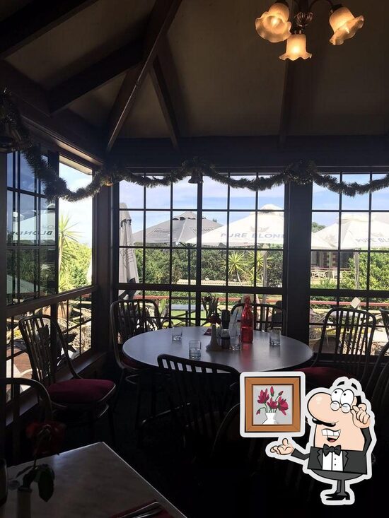 The Manor - Restaurant menu, prices and reviews