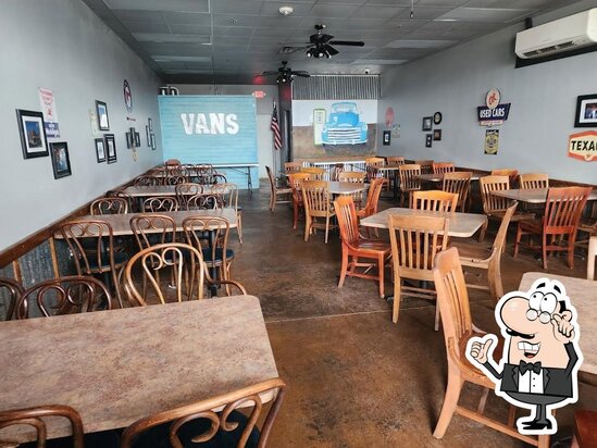 Van's Pig Stands - Moore, Moore - Restaurant menu, prices and reviews