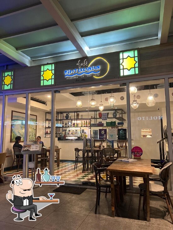 The Cafe Mediterranean, Muntinlupa - Restaurant menu, prices and reviews