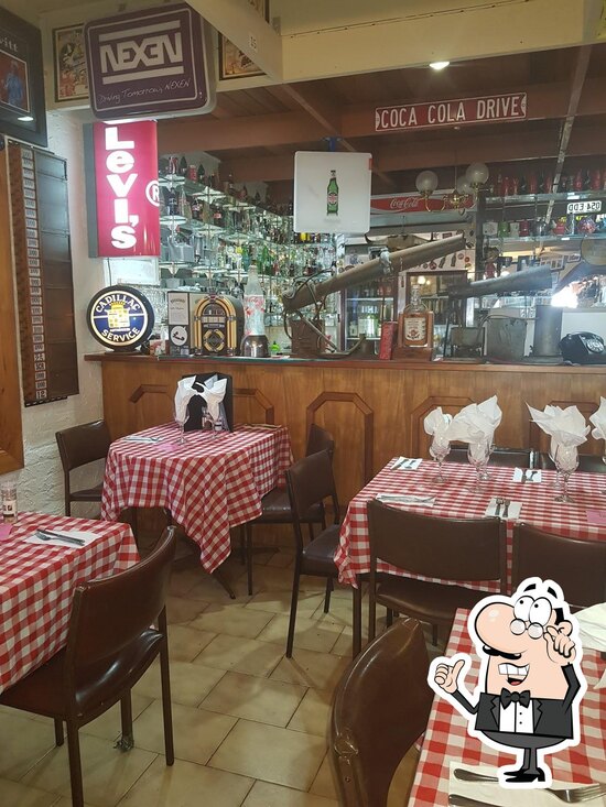 Joe's of Mentone, Mentone - Restaurant menu, prices and reviews