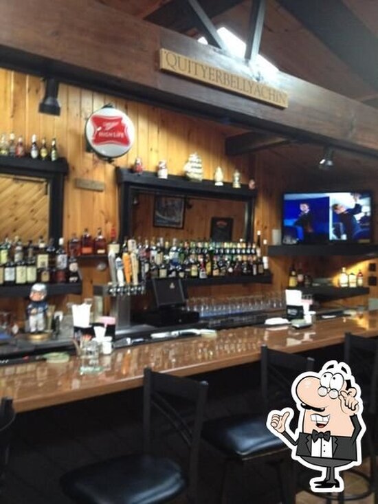 Menu at Quaker Tavern pub & bar, Uxbridge, 466 Quaker Hwy #1603