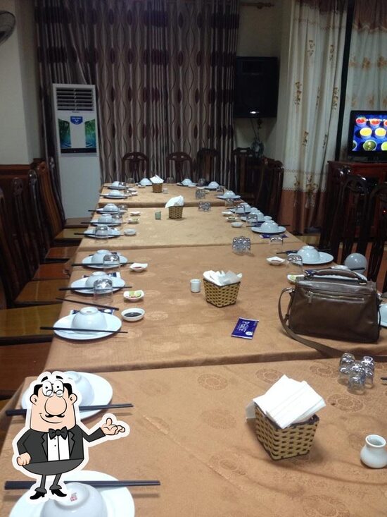 Nhà Hàng Kim Quy restaurant, Ha Long, 276 Hạ Long - Restaurant reviews