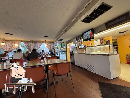 Hobo Hut, Batesville - Restaurant menu, prices and reviews