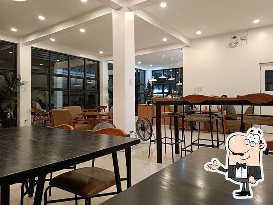 Publico, Trece Martires - Restaurant menu, prices and reviews