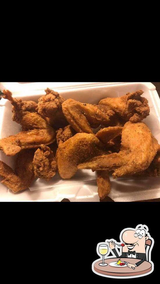 Little Mary's River Inn, Detroit - Restaurant menu, prices and reviews