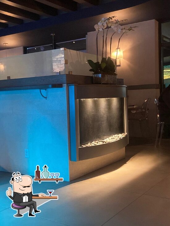 Acqua Cafe, Palm Beach - Restaurant menu, prices and reviews