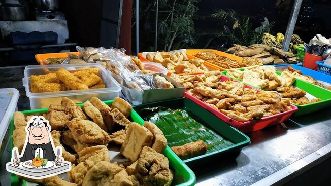 Wedangan Srawung Sore Esok, Surakarta - Restaurant menu, prices and reviews