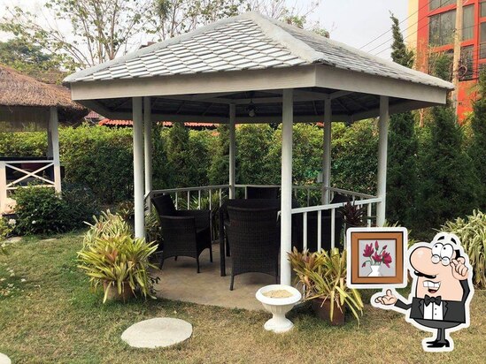 Friday pub & bar, Chiang Mai - Restaurant reviews