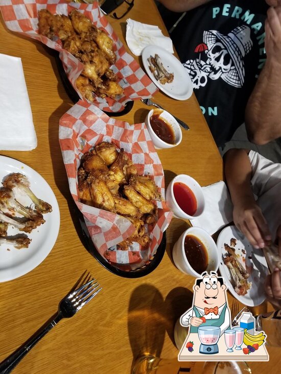 Last Round Bar & Grille in New Bedford - Restaurant reviews
