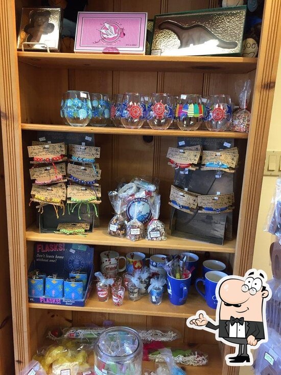 Ghelfi's Candies and Ice Cream of Cape Cod in Falmouth - Restaurant reviews