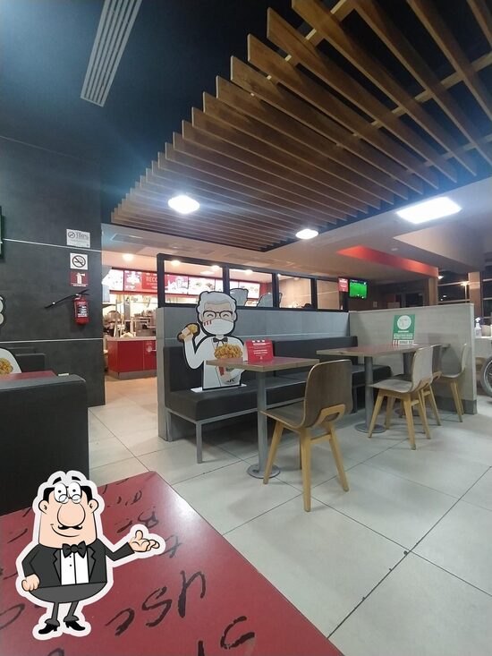 Menu at KFC restaurant, Saltillo, Blvd. Fundadores