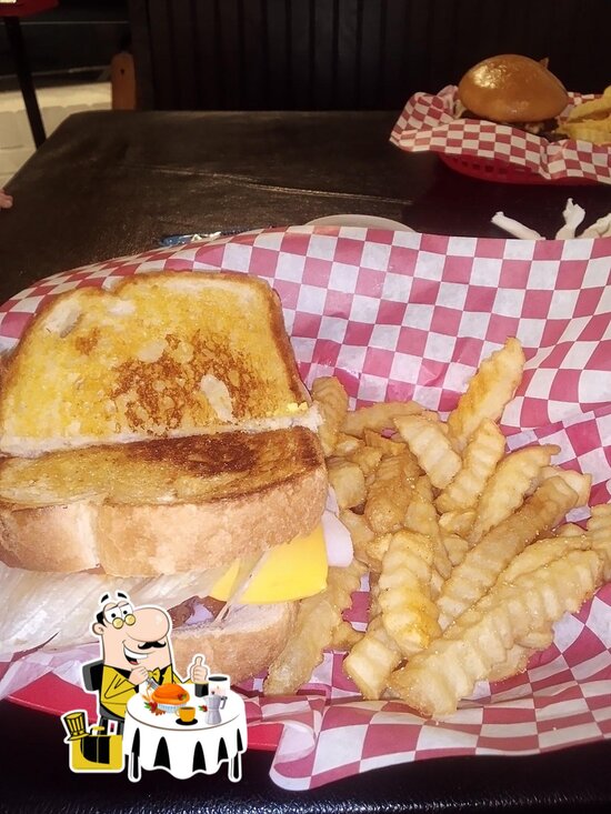 Lou's on Liberty, Waynesboro - Restaurant menu, prices and reviews