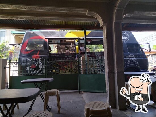 Hey Ho Garage Burger, Bauan - Restaurant menu, prices and reviews