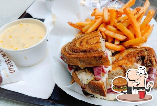 Frye House, 557 Maine Ave in Farmingdale - Restaurant menu and reviews