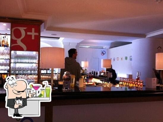 Google Hang Out Bar, Davos