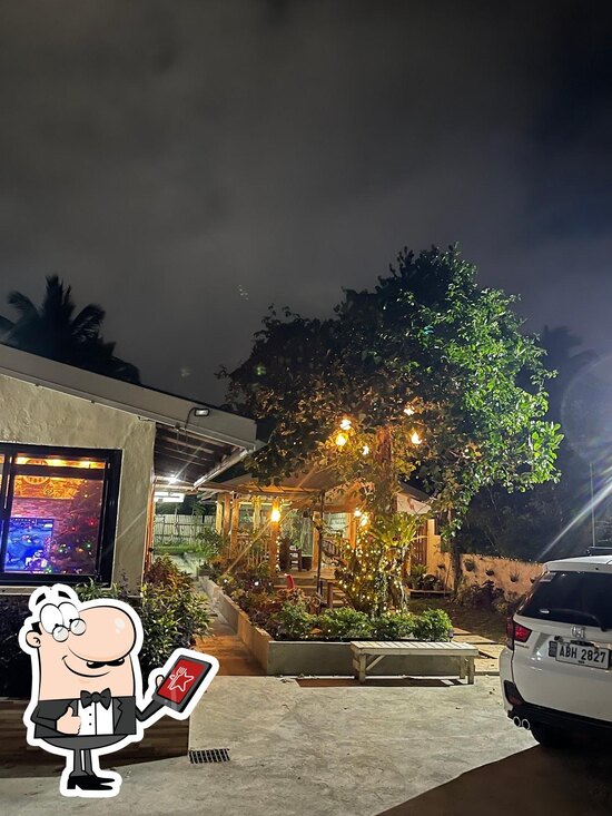 Chichay's Amadeo cafe, Amadeo