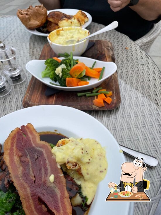 Menu at The Three Lions restaurant, Fordingbridge, Stuckton Rd