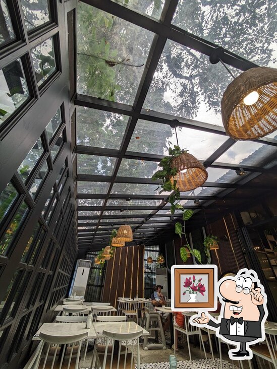 LOLA Cafe - Tomas Morato, Quezon City - Restaurant menu, prices and reviews