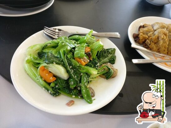 Royal East Chinese Restaurant in Keysborough - Restaurant menu and reviews