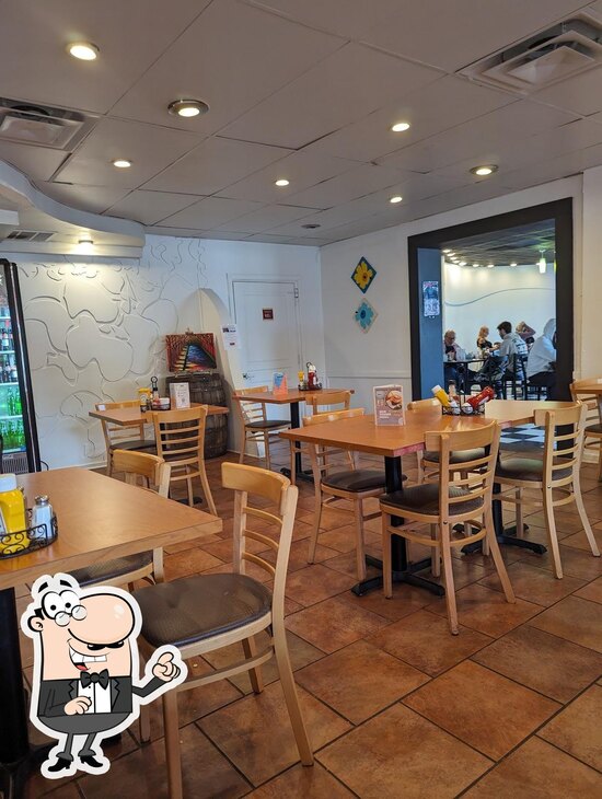 Downtown Charlie's, Clawson - Restaurant menu, prices and reviews