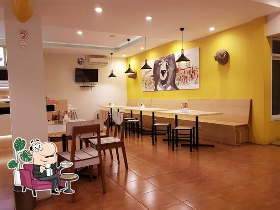 Papertown Malang, Malang - Restaurant menu, prices and reviews