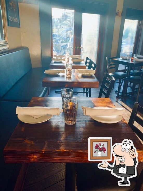 Bar Petite, Huntington - Restaurant menu, prices and reviews