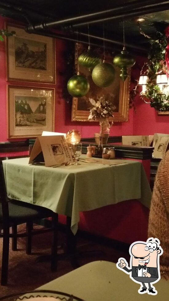 Mom Chaffe's Cellarette, Reading - Restaurant menu, prices and reviews