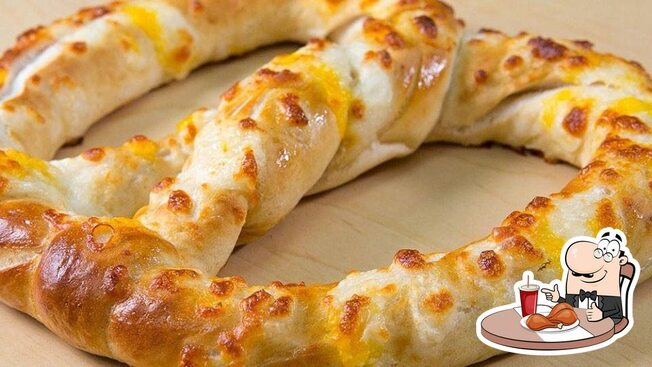 Wetzels Pretzels, 2745 Otay Pacific Dr in San Diego - Restaurant reviews