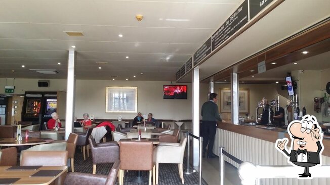 Menu at The Pavilion Club, Wolverhampton